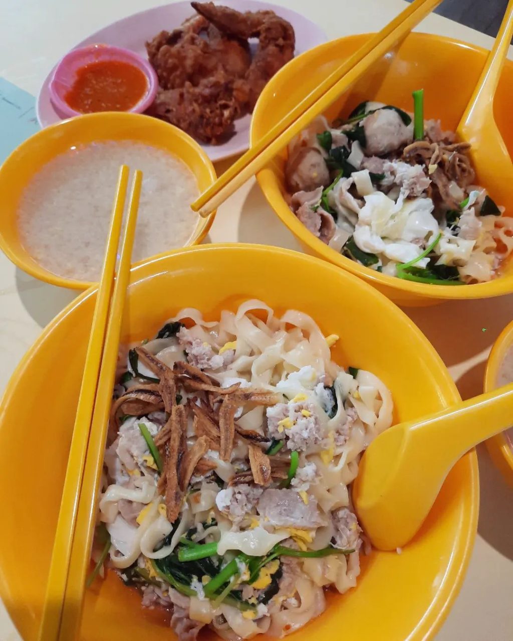 碗碗销魂！新加坡殿堂级板面大盘点🔥就算排队排到天荒地老也要品尝！ - 🇸🇬新加坡省钱皇后-皇后情报局