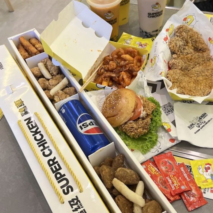 Bugis新店推荐 ️中国人气炸鸡「超级鸡车 Super Chicken」驾到新加坡！炸物小吃仅从S$3.50起🐔🍗 - 🇸🇬新加坡省钱皇后 ...